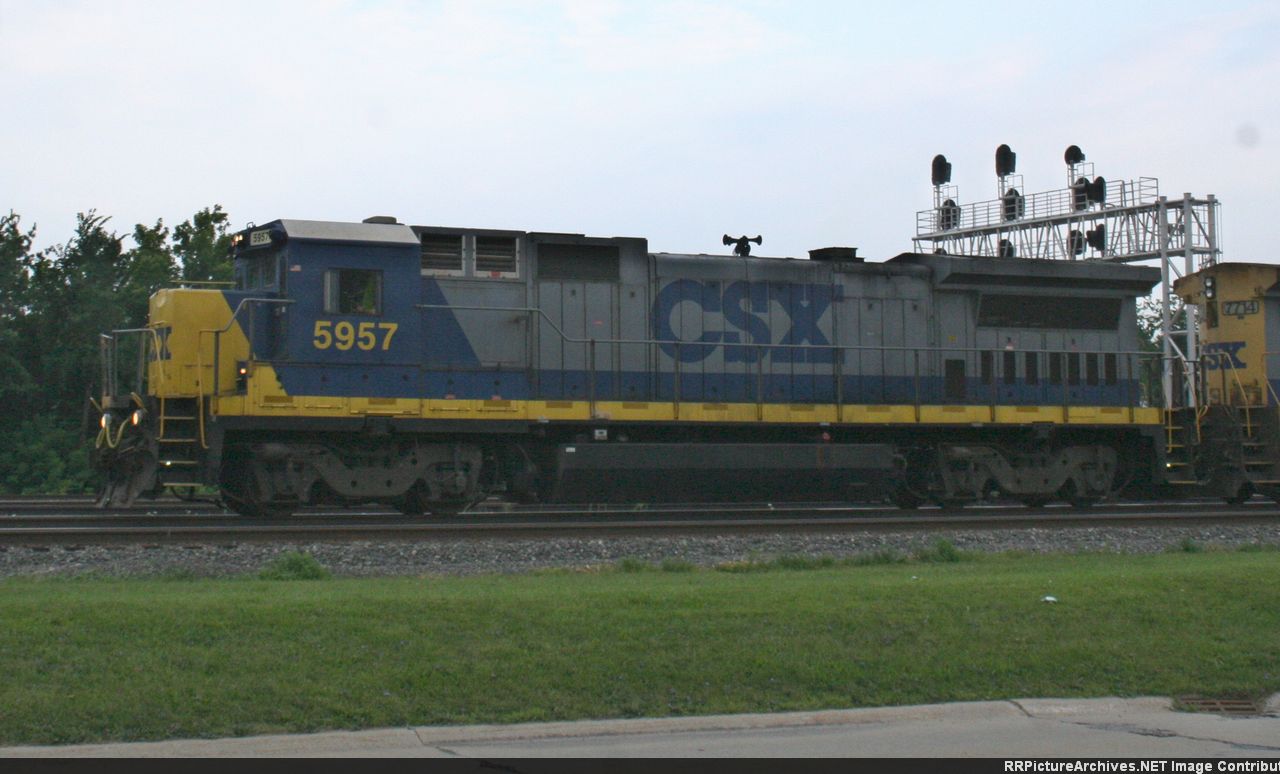 CSX 5957